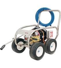 Aussie Pumps Monsoon Scud 300 — AG Superstore